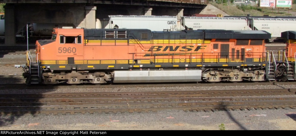 BNSF 5960